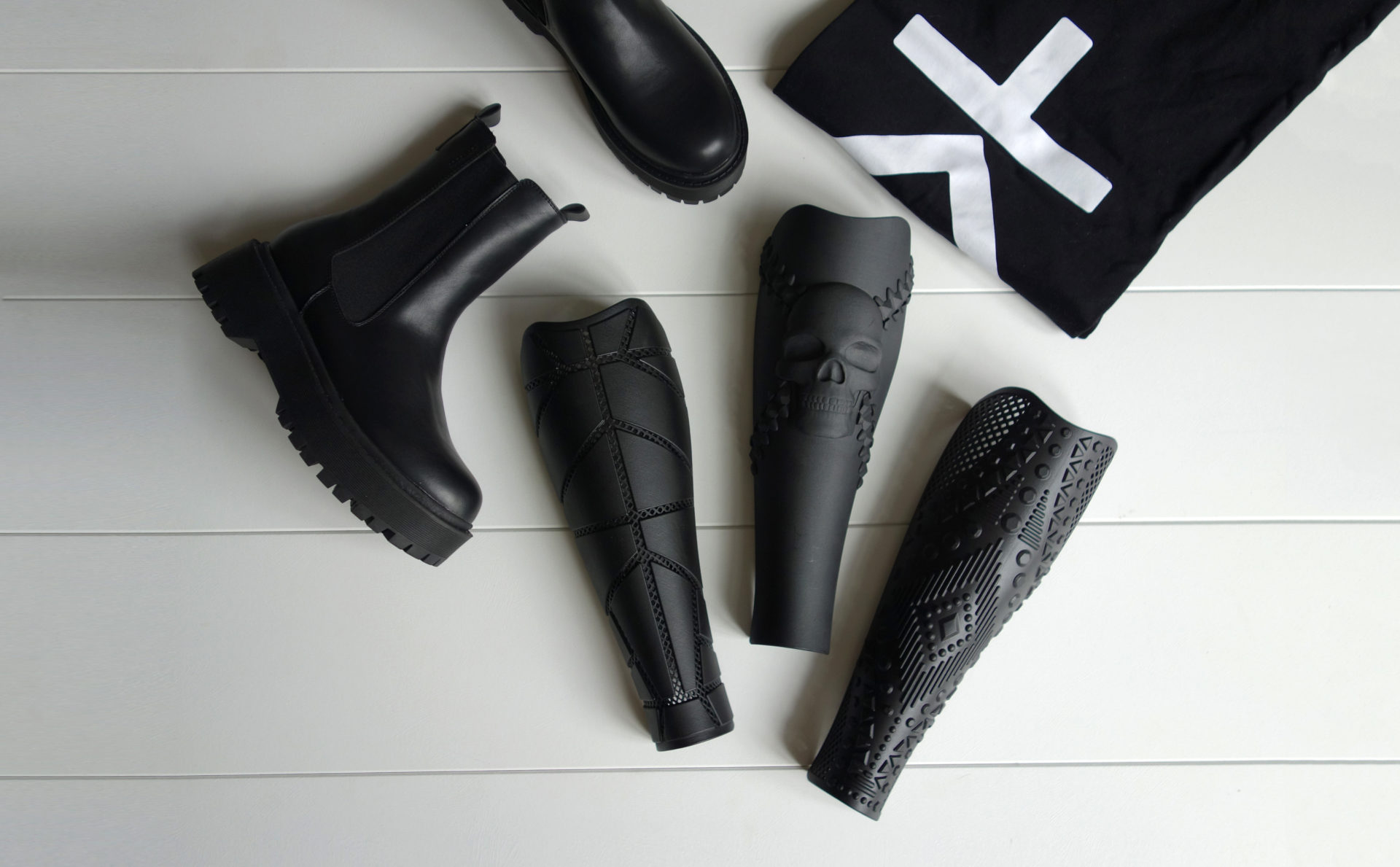 Anatomic Studios | Personalized prosthetic leg covers