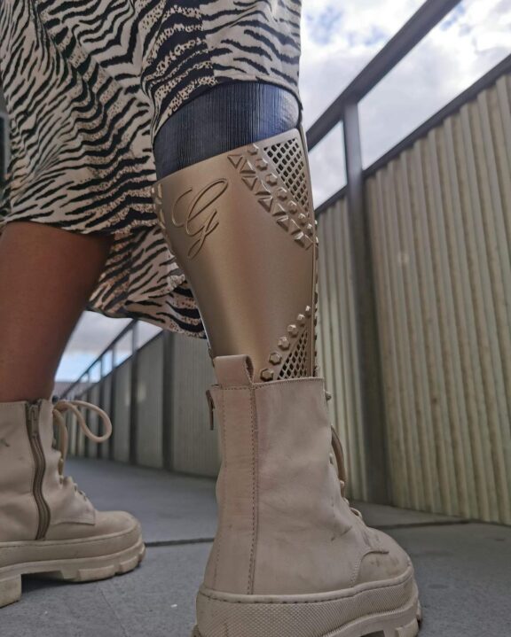 Anatomic Studios | Personalized prosthetic leg covers